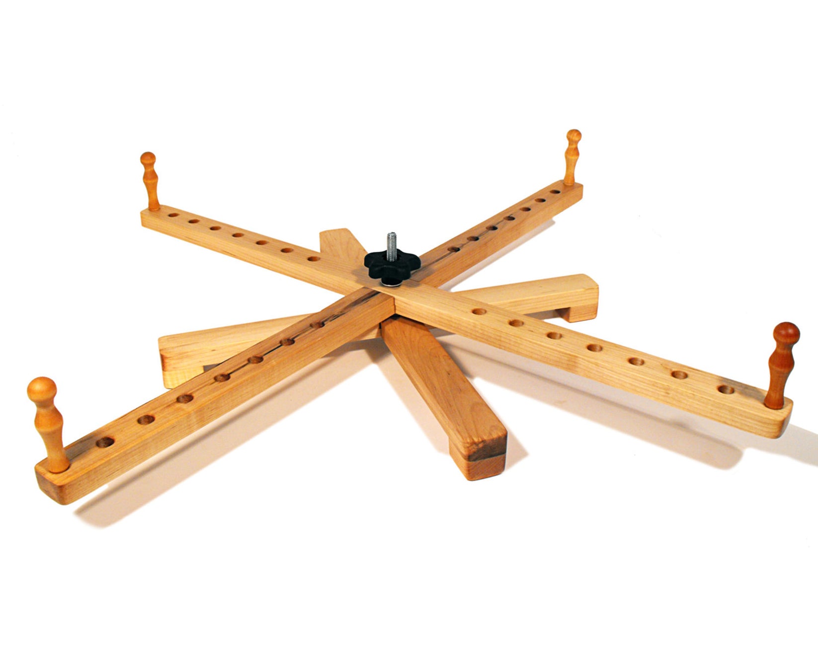 30 Inch Amish Style Tabletop Yarn Swift Handcrafted from Maple – Wiener ...